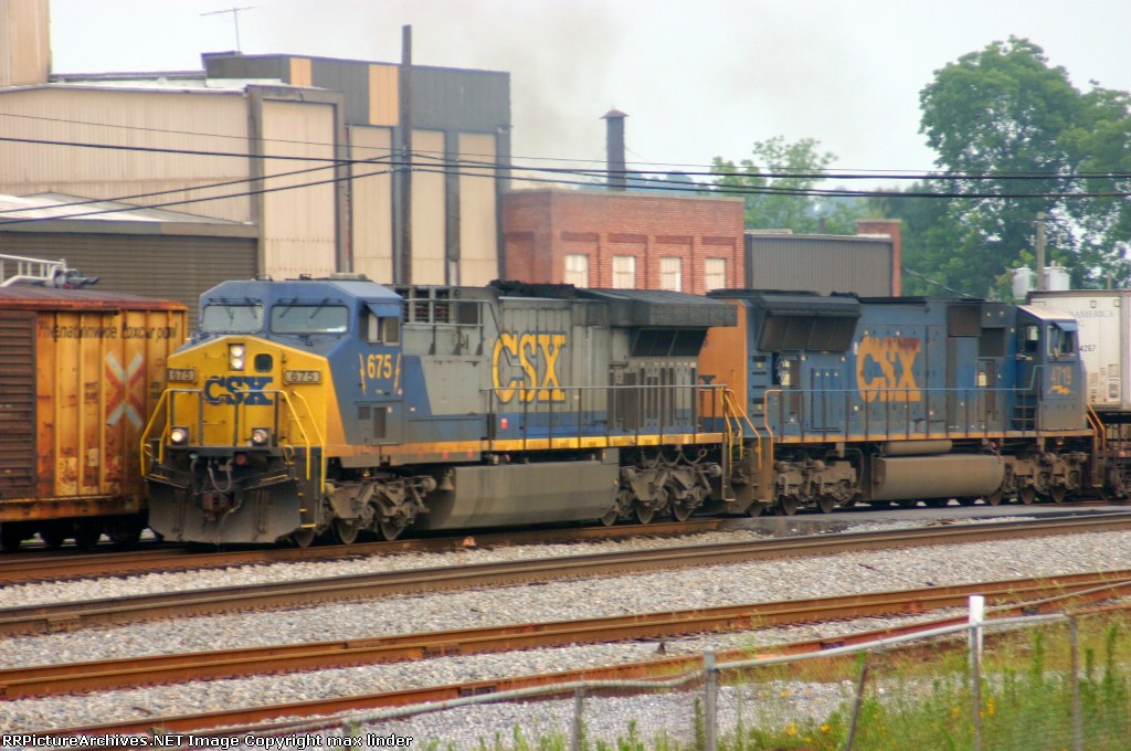 CSX 675
